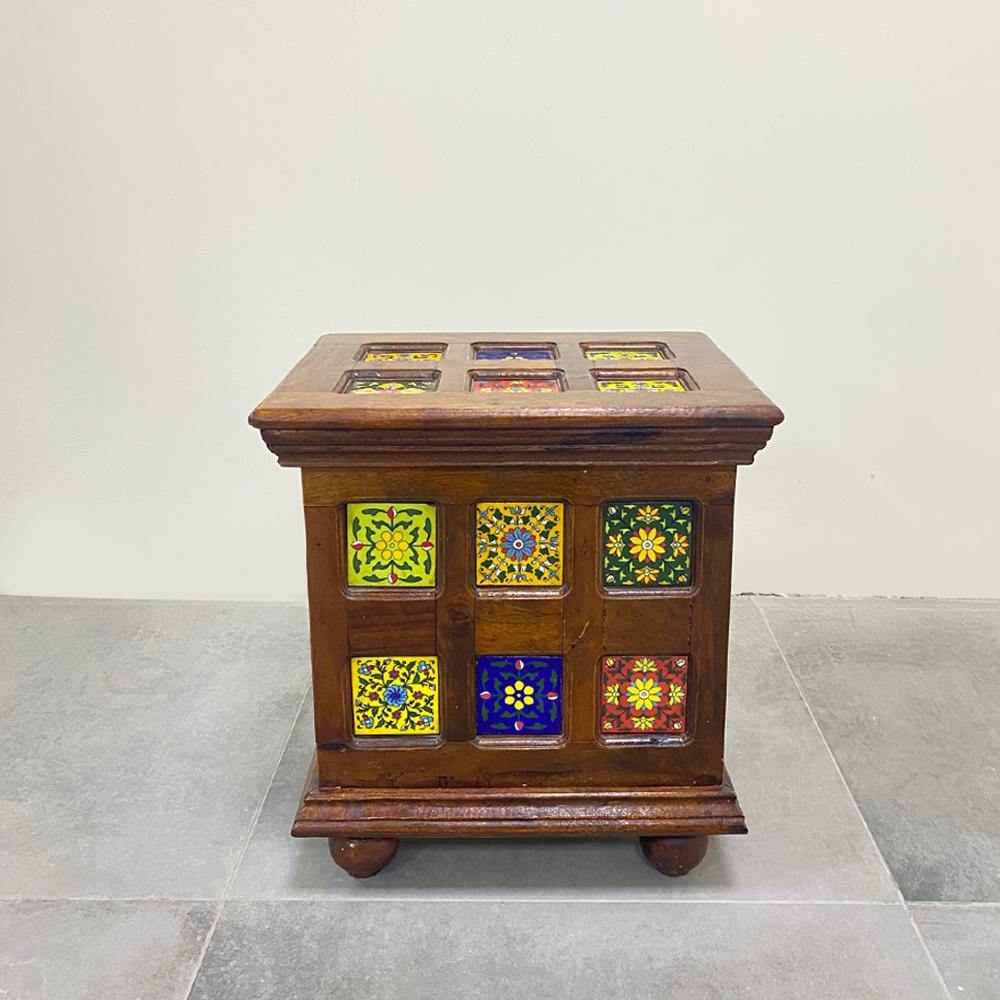 Wooden Storage Box With Tile Fittings | Home Decoration And Furnishings ...